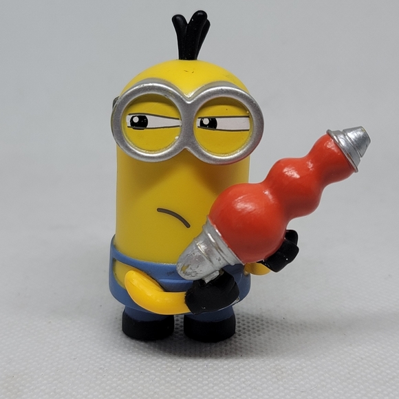 Funko | Toys | Funko Pop Minions Movie Ray Gun Kevin | Poshmark